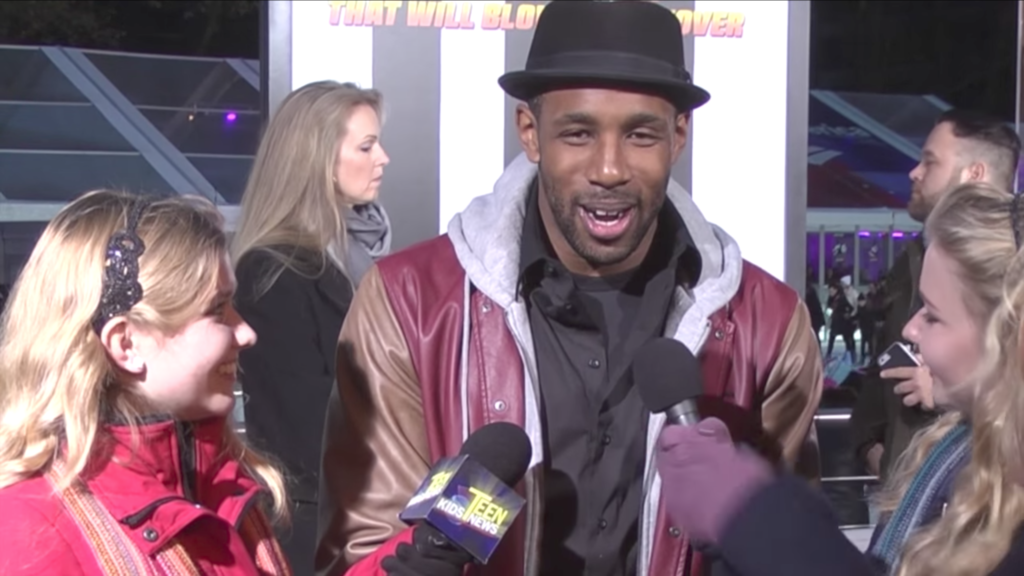 twitch – Double Talk with Hannah and Cailin Loesch